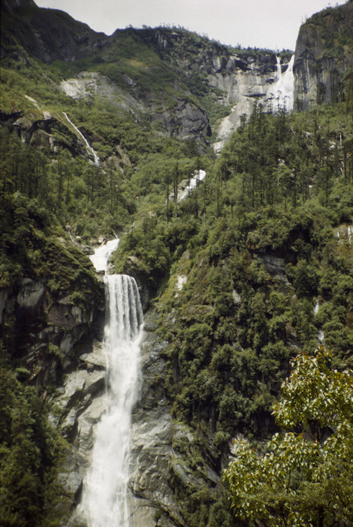 Blog | Tibet Hidden Falls